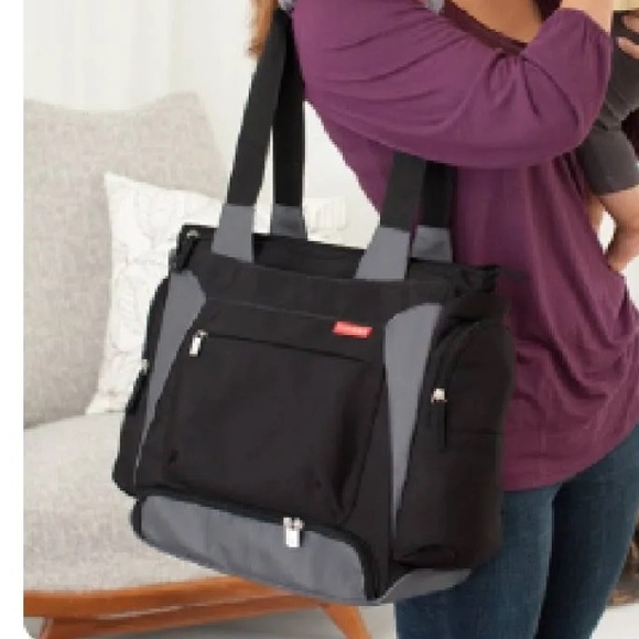 Skip Hop | Bags | Skip Hop Crossbody Diaper Bag Tote Black Diaper Bag ...